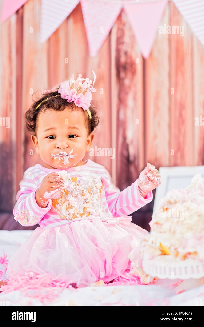 1st birthday cake hi-res stock photography and images - Alamy