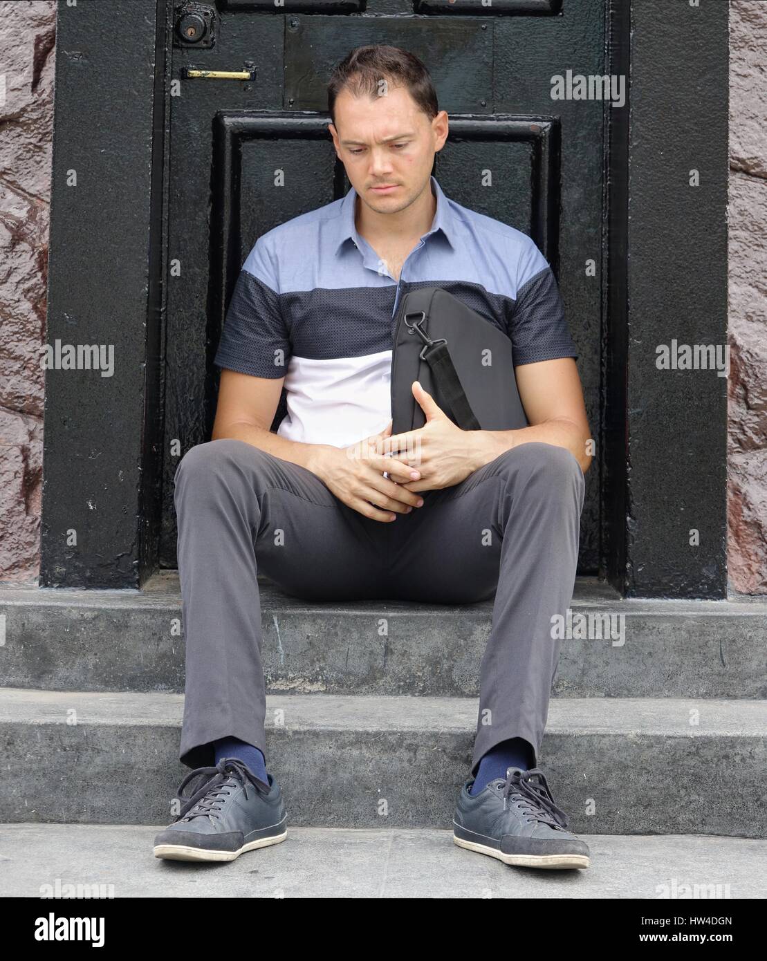 Distraught man hi-res stock photography and images - Alamy