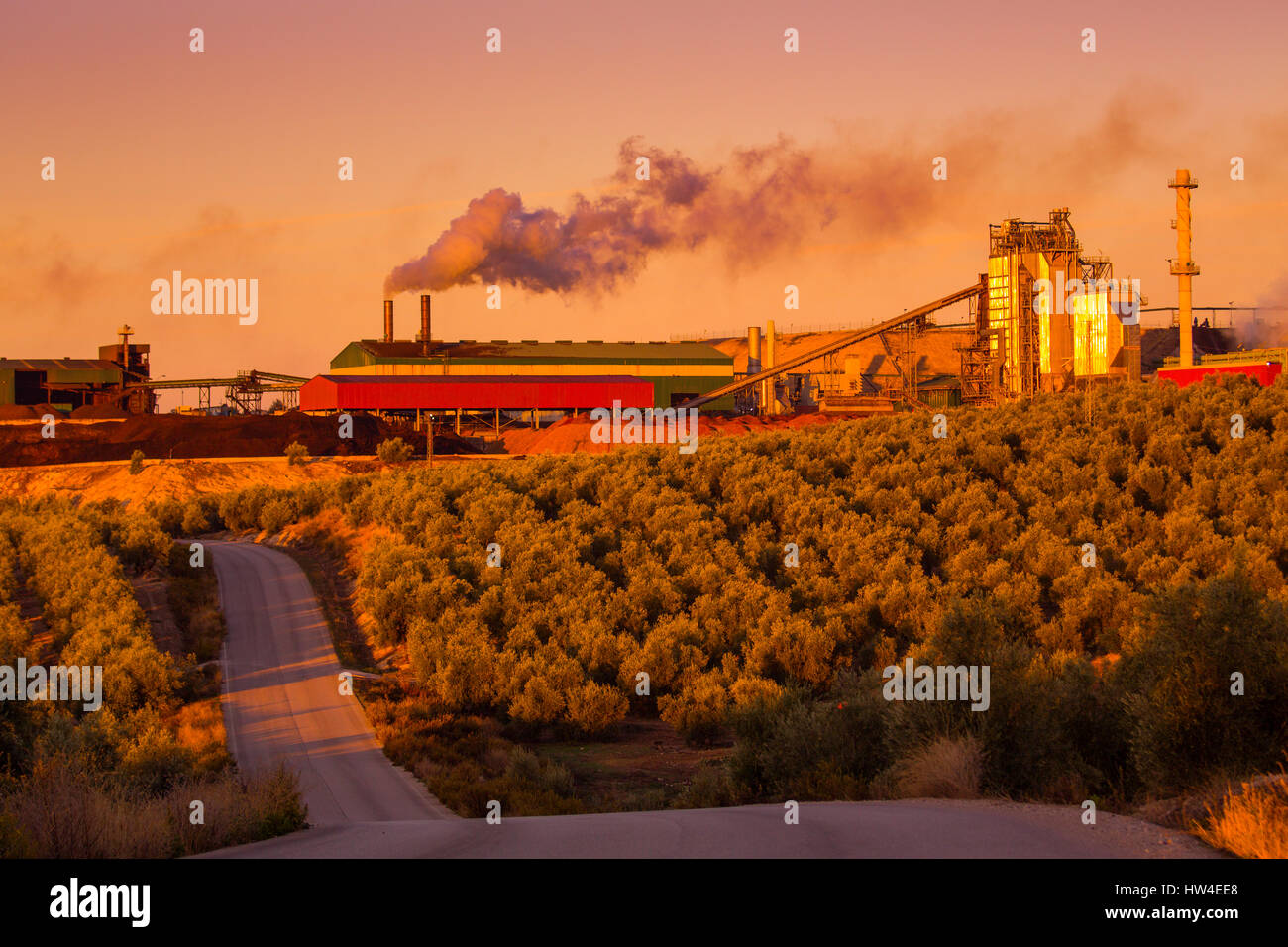 Contaminación del campo hi-res stock photography and images - Alamy