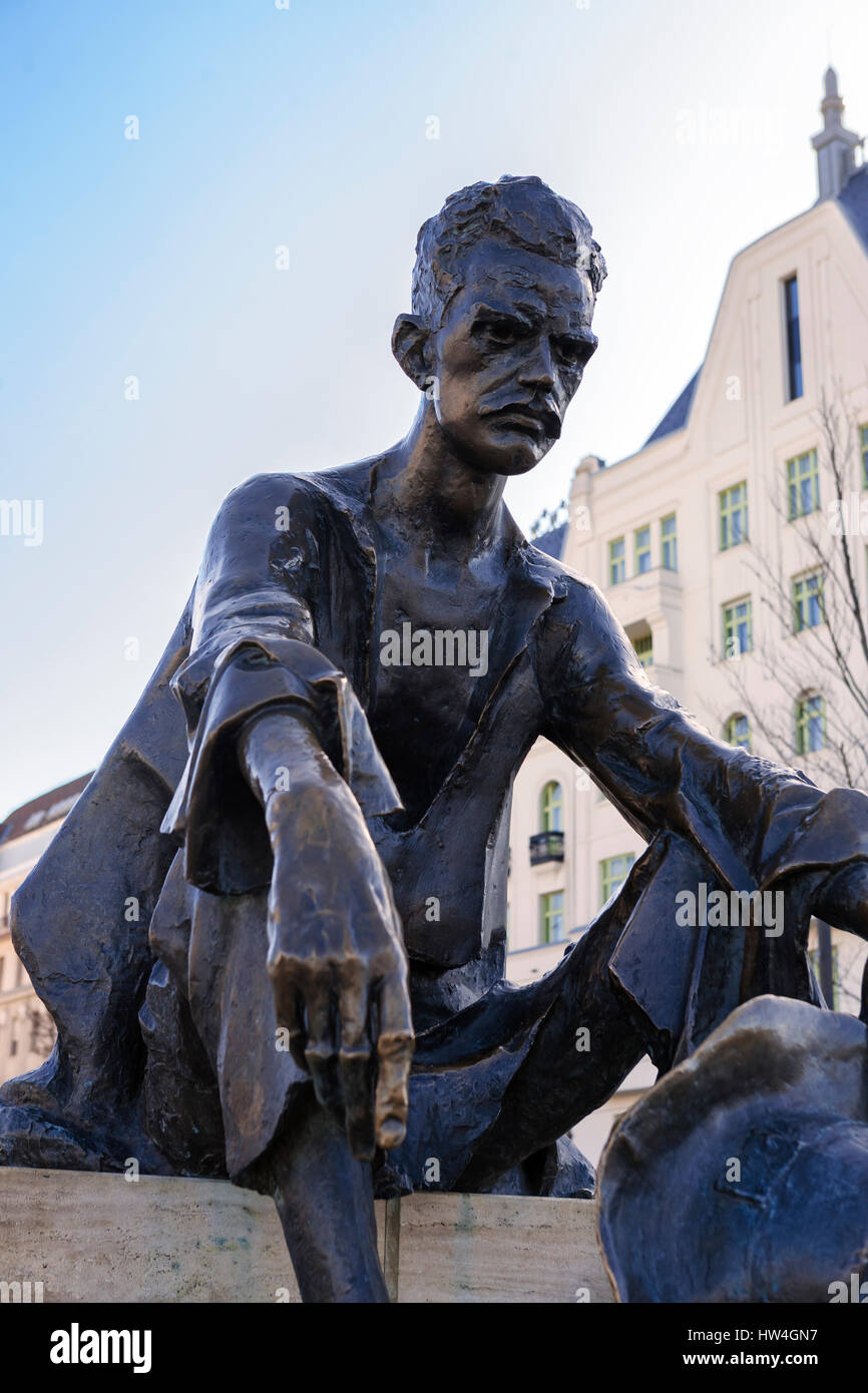 Statue of Attila József, Hungarian poet, in Kossuth Lajos tér ...
