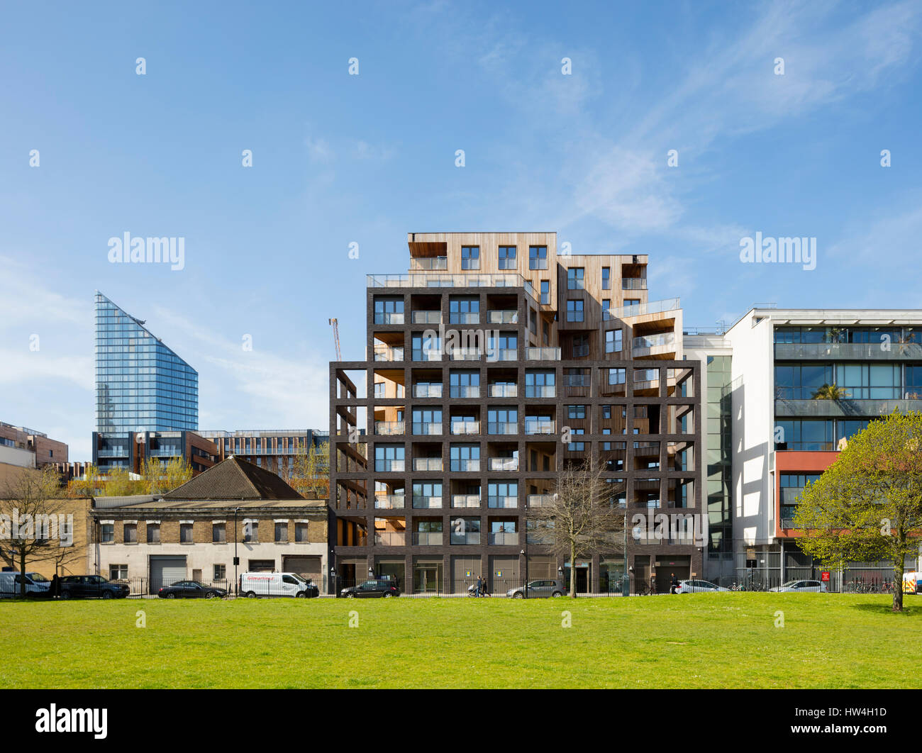 Apartment building balconies uk hi-res stock photography and images - Alamy