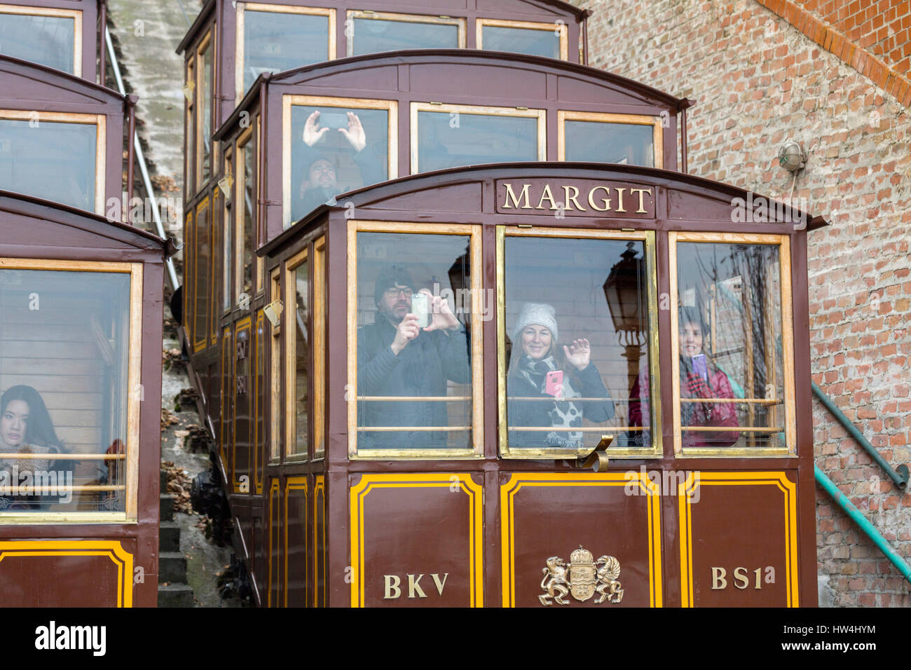 Cable car budapest hungary hi-res stock photography and images - Alamy