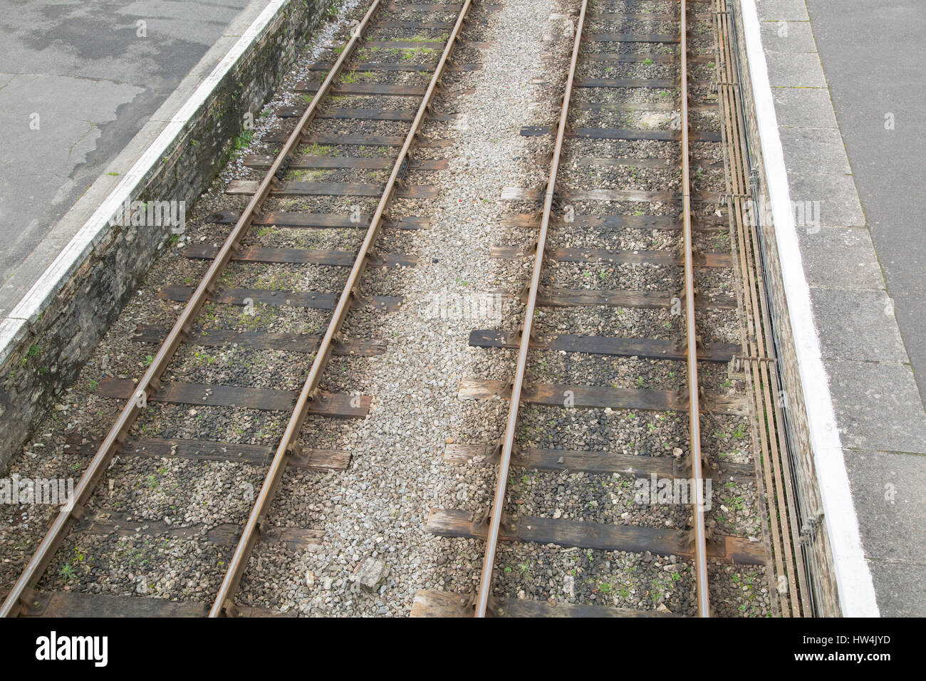 Striaght edge hi-res stock photography and images - Alamy