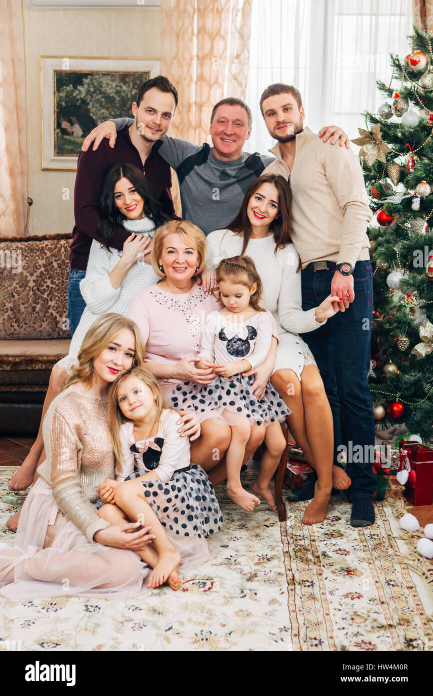 Big happy family kids grandparents hi-res stock photography and images ...