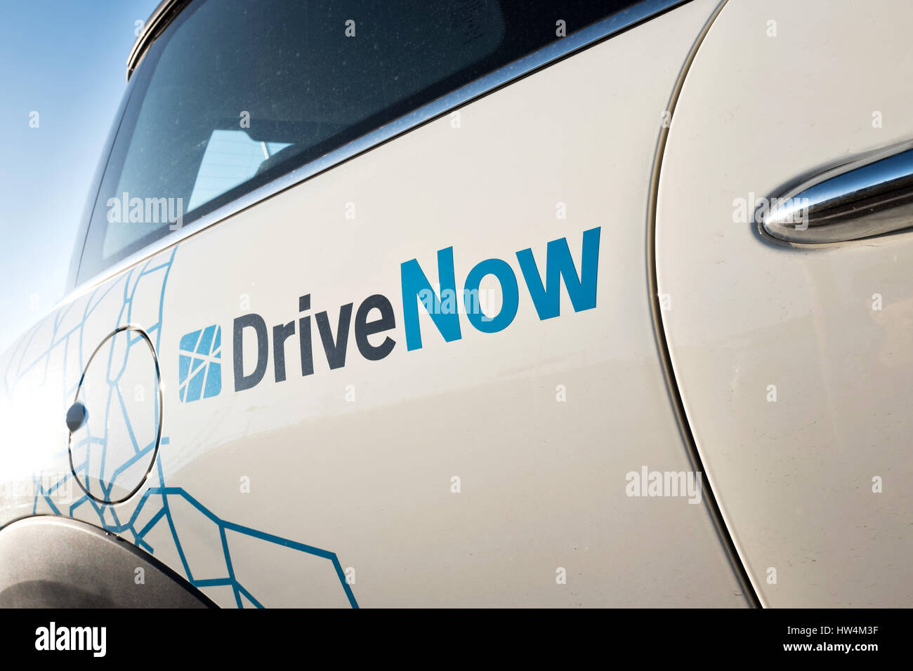 Mini pickup hi-res stock photography and images - Alamy