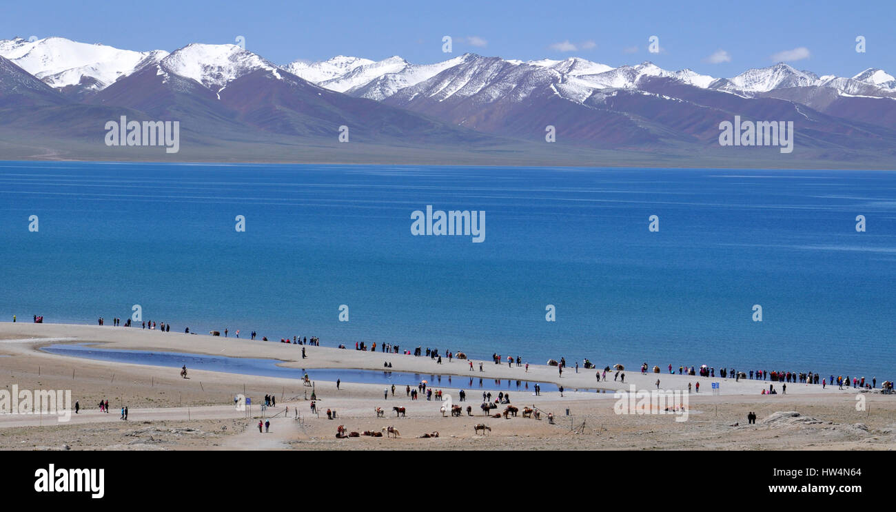 Beautiful Namtso lake landscape with snow peak mountains around it ...