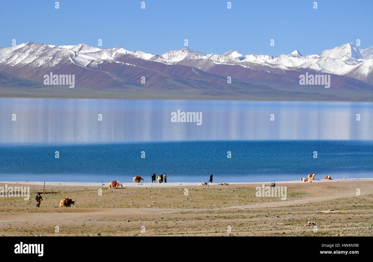 Beautiful Namtso lake landscape with snow peak mountains around it ...