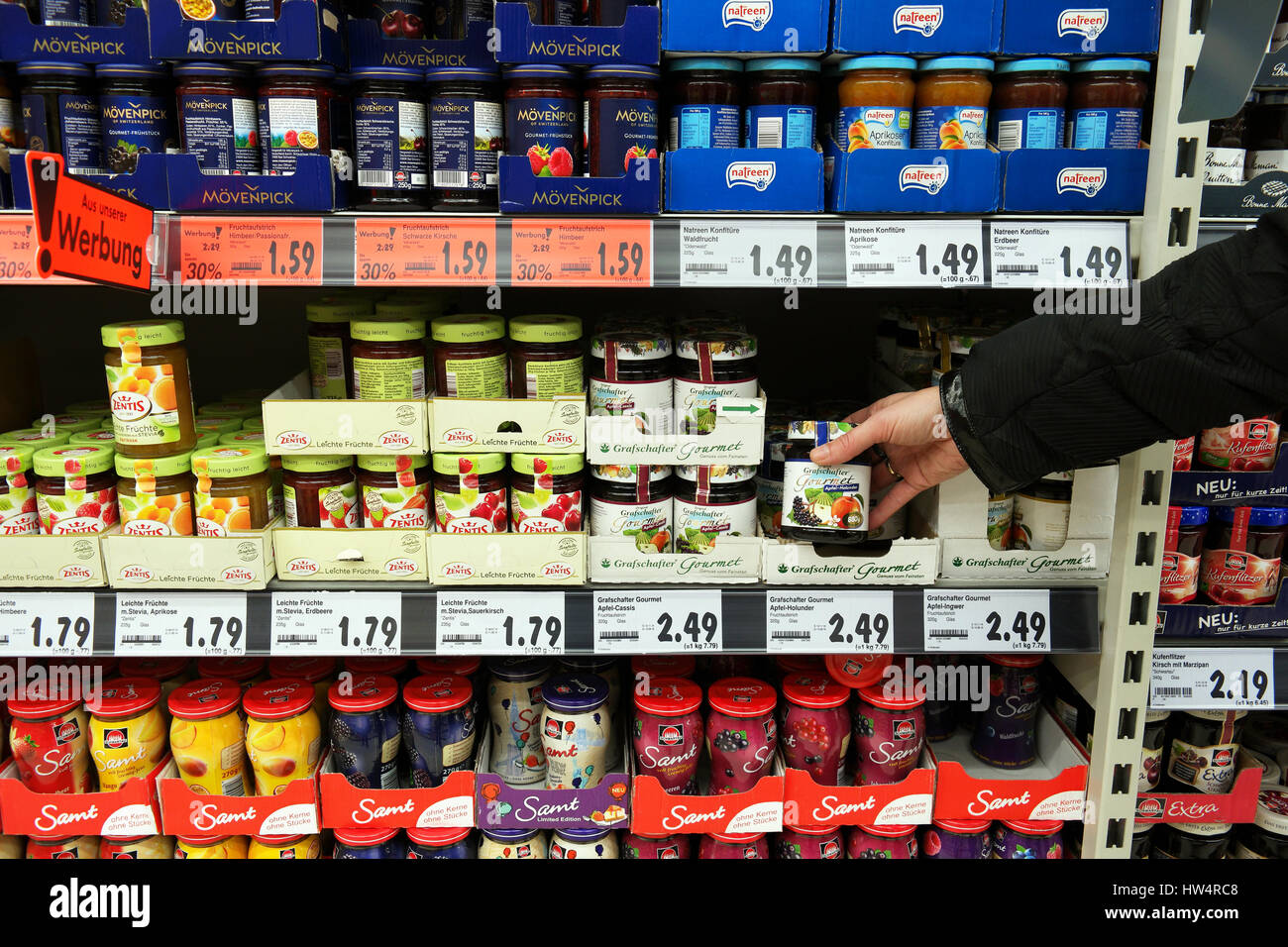 Assortment of jams in a store Stock Photo - Alamy