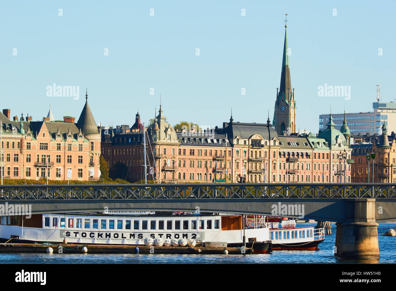 Skeppsholmsbron bridge and Ostermalm waterfront, Stockholm, Sweden ...