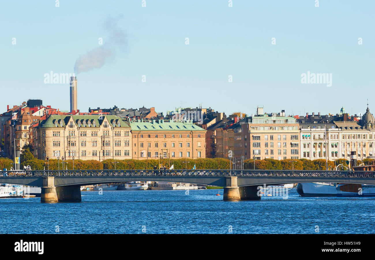 Skeppsholmsbron Bridge connecting Ostermalm to the island of ...