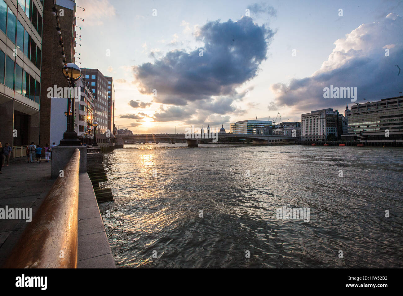 View to the London Bridge from "The Queens Walk" in London, United ...