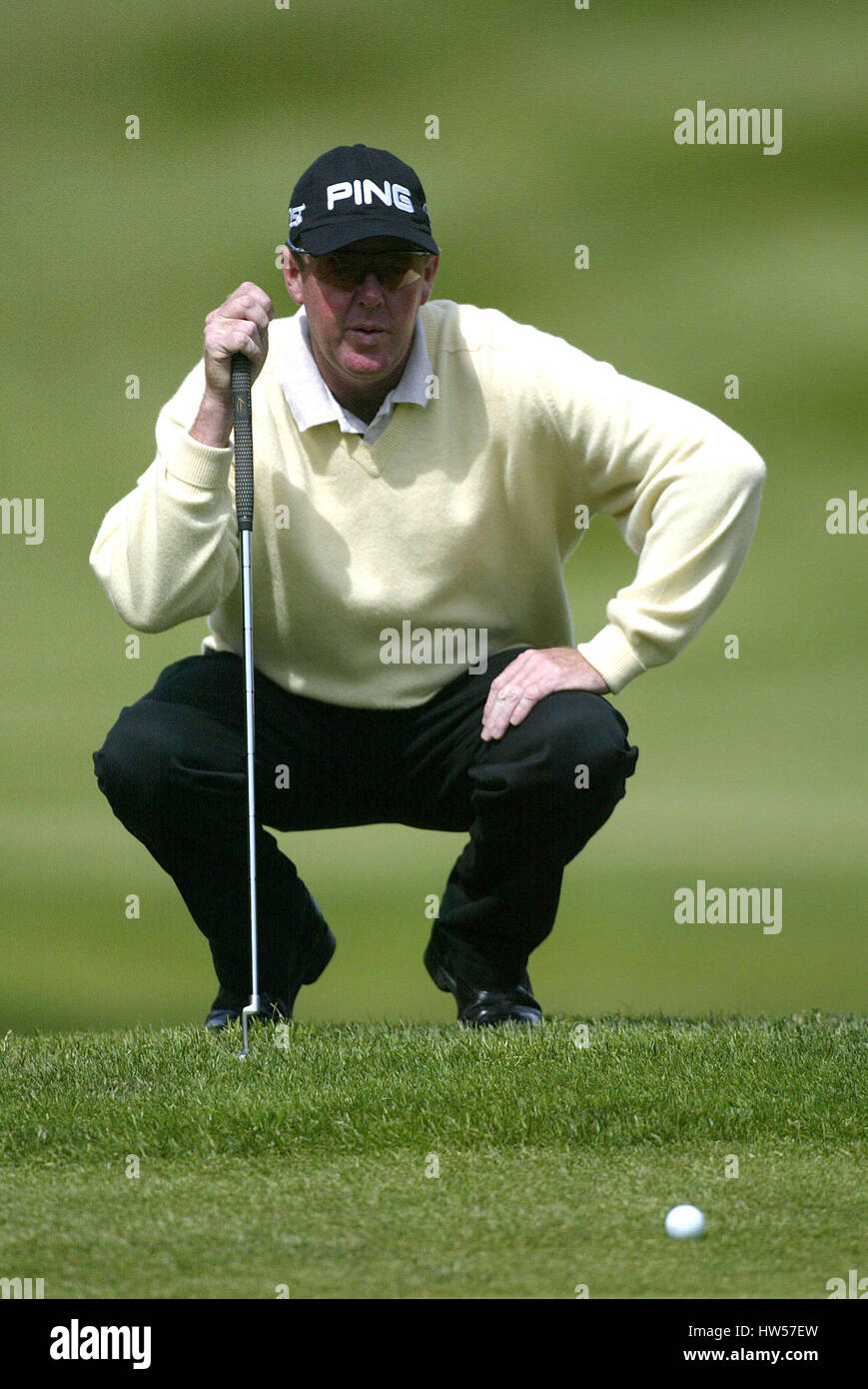 GREG TURNER NEW ZEALAND WENTWORTH GOLF CLUB VIRGINIA WATER ENGLAND 25 ...