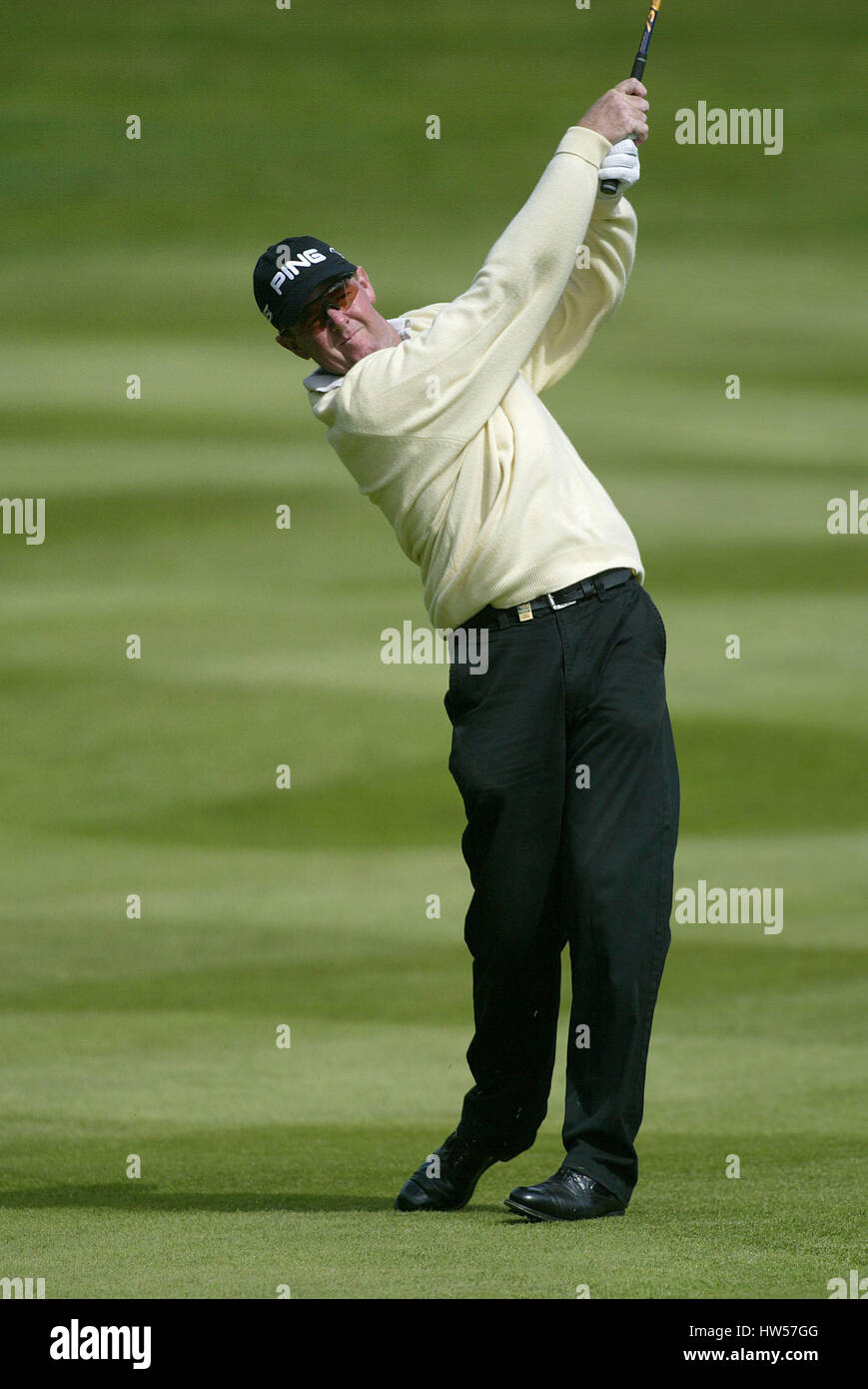 GREG TURNER NEW ZEALAND WENTWORTH GOLF CLUB VIRGINIA WATER ENGLAND 25 ...