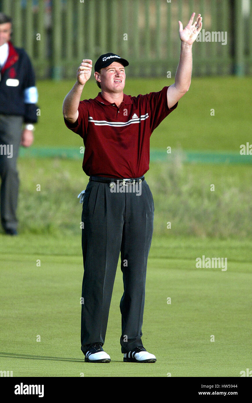 ERNIE ELS AFTER FINAL PUT AT MUIRFIELD MUIRFIELD GOLF COURSE GULLAN ...