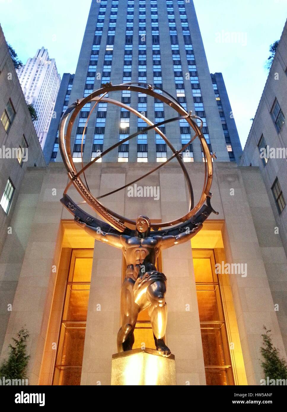 New york atlas hi-res stock photography and images - Alamy