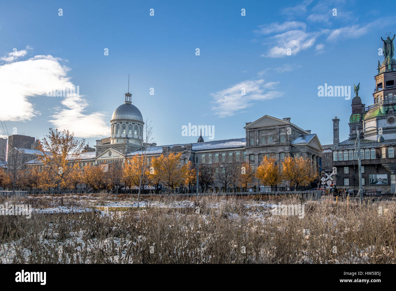 Montreal city skyline hi-res stock photography and images - Alamy