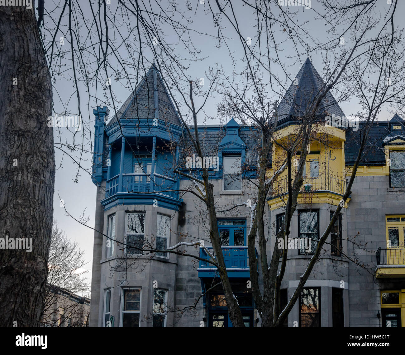 Colorful victorian house hi-res stock photography and images - Alamy