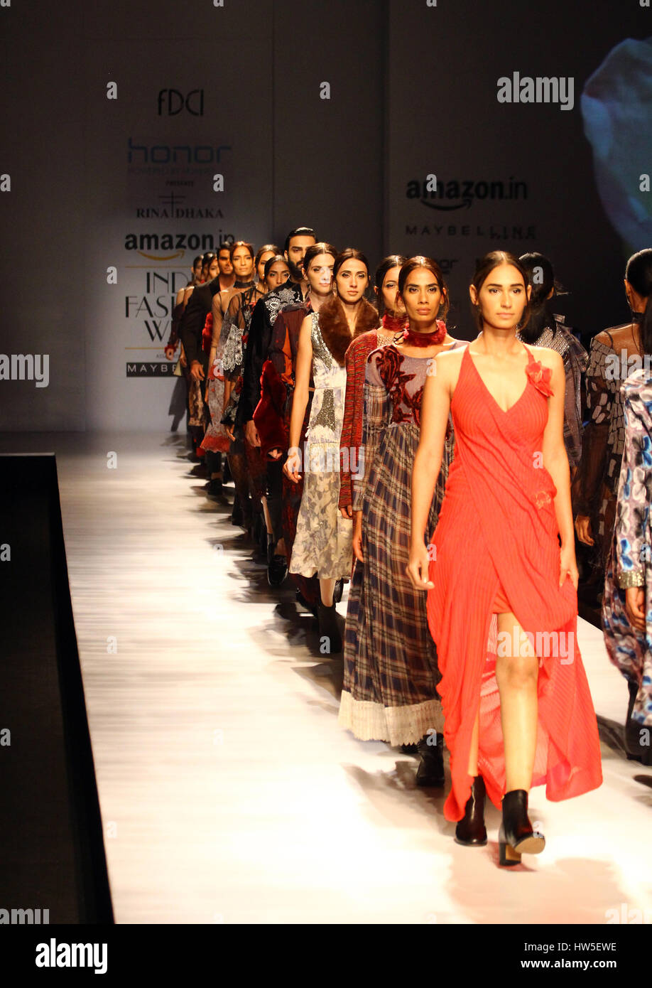 Delhi, India. 16th Mar, 2017. Models walk during Amazon India Fashion ...