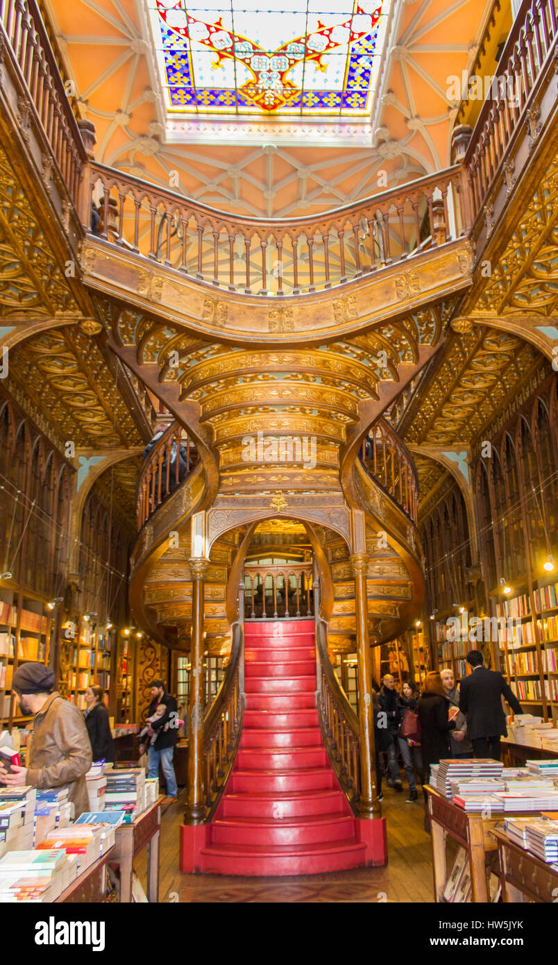 Livraria lello porto hi-res stock photography and images - Alamy