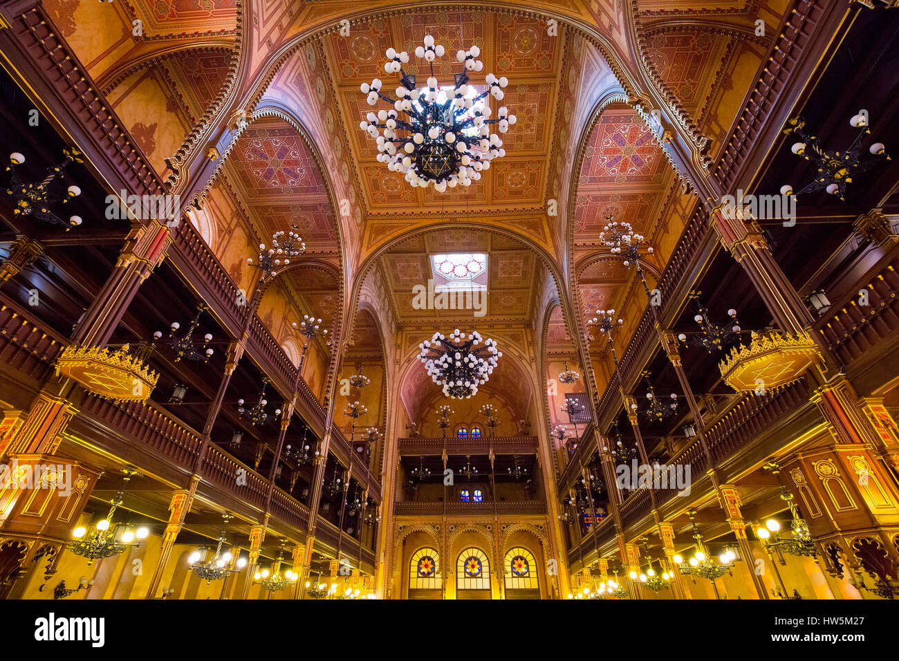 Synagogue ceiling detail hi-res stock photography and images - Alamy