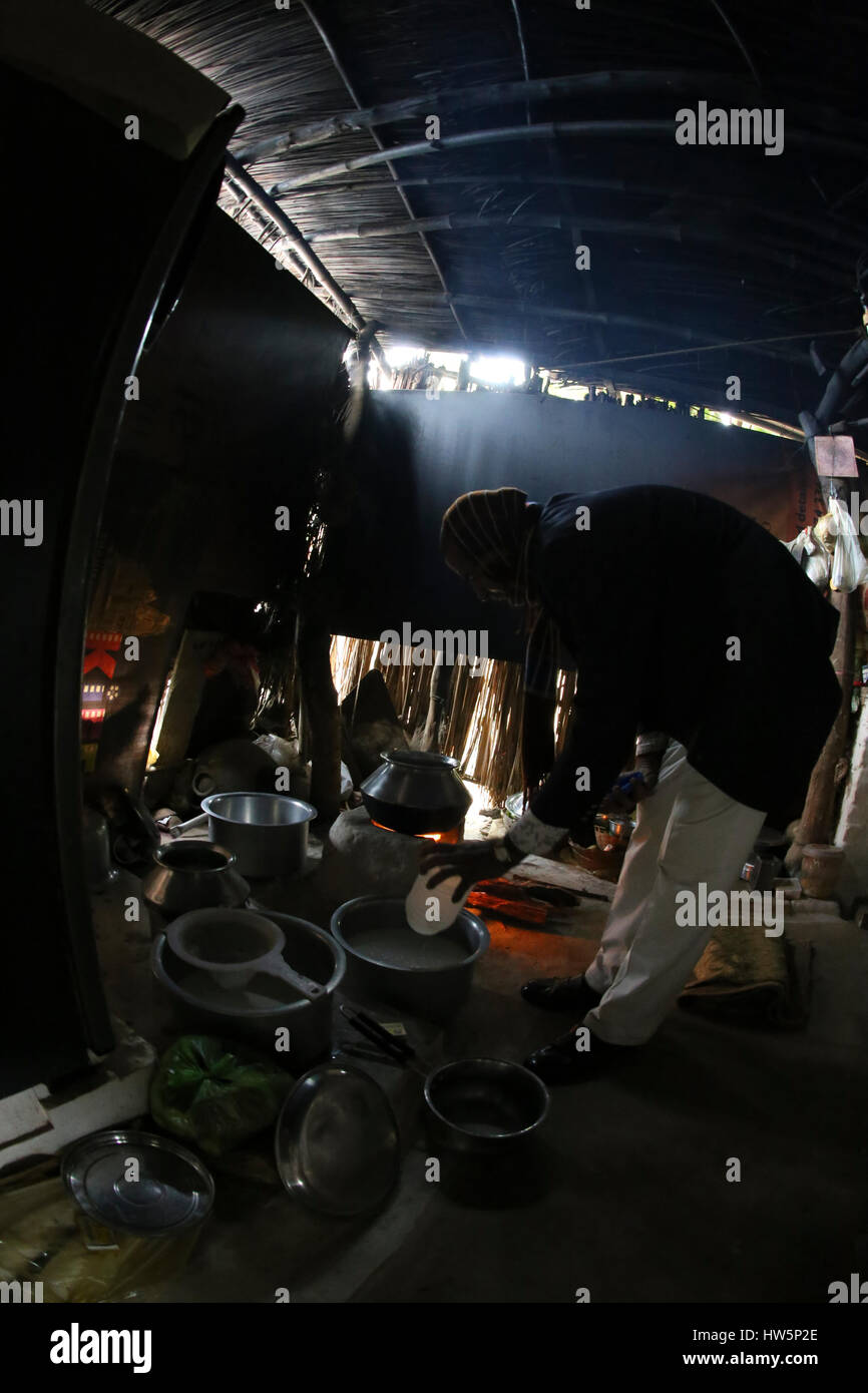 Kitchen in a street restaurant india Stock Photo - Alamy