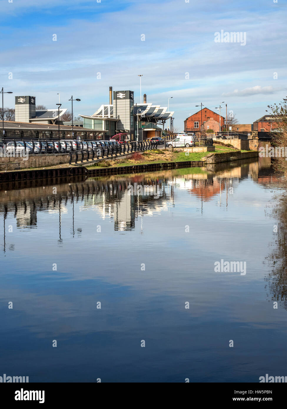 Don rail station hi-res stock photography and images - Alamy
