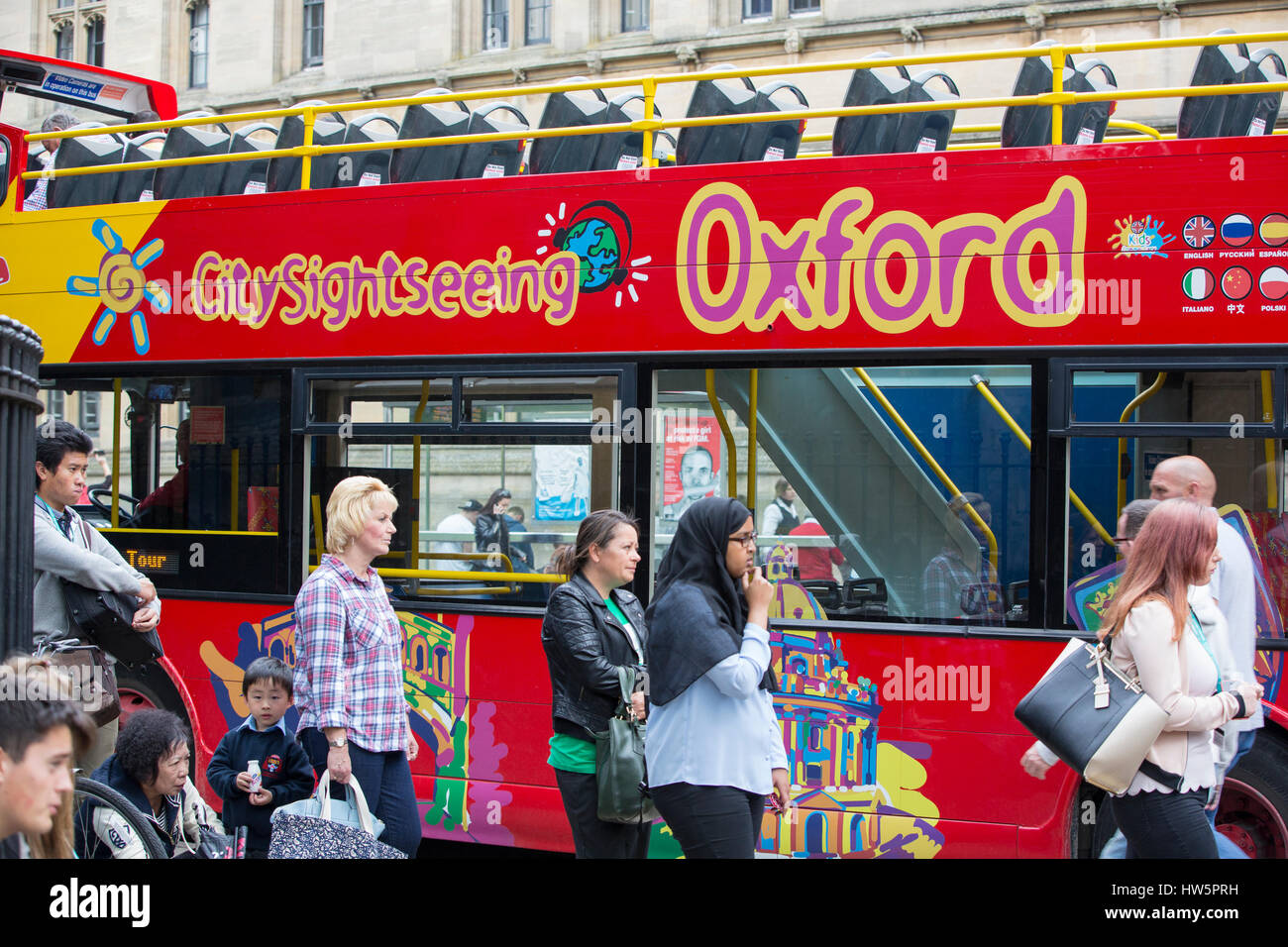 A tourist sightseeing bus in Oxford, UK Stock Photo - Alamy