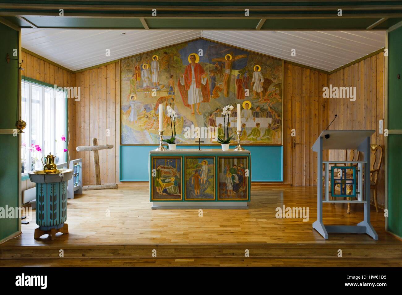 Spitsbergen svalbard longyearbyen church hi-res stock photography and ...