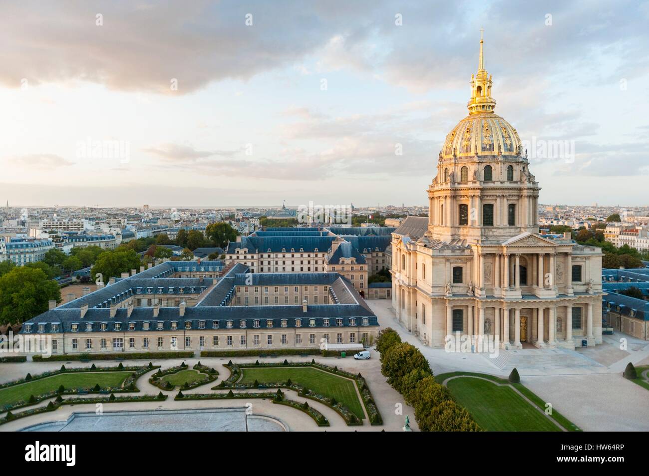 Hotel Les Invalides Paris