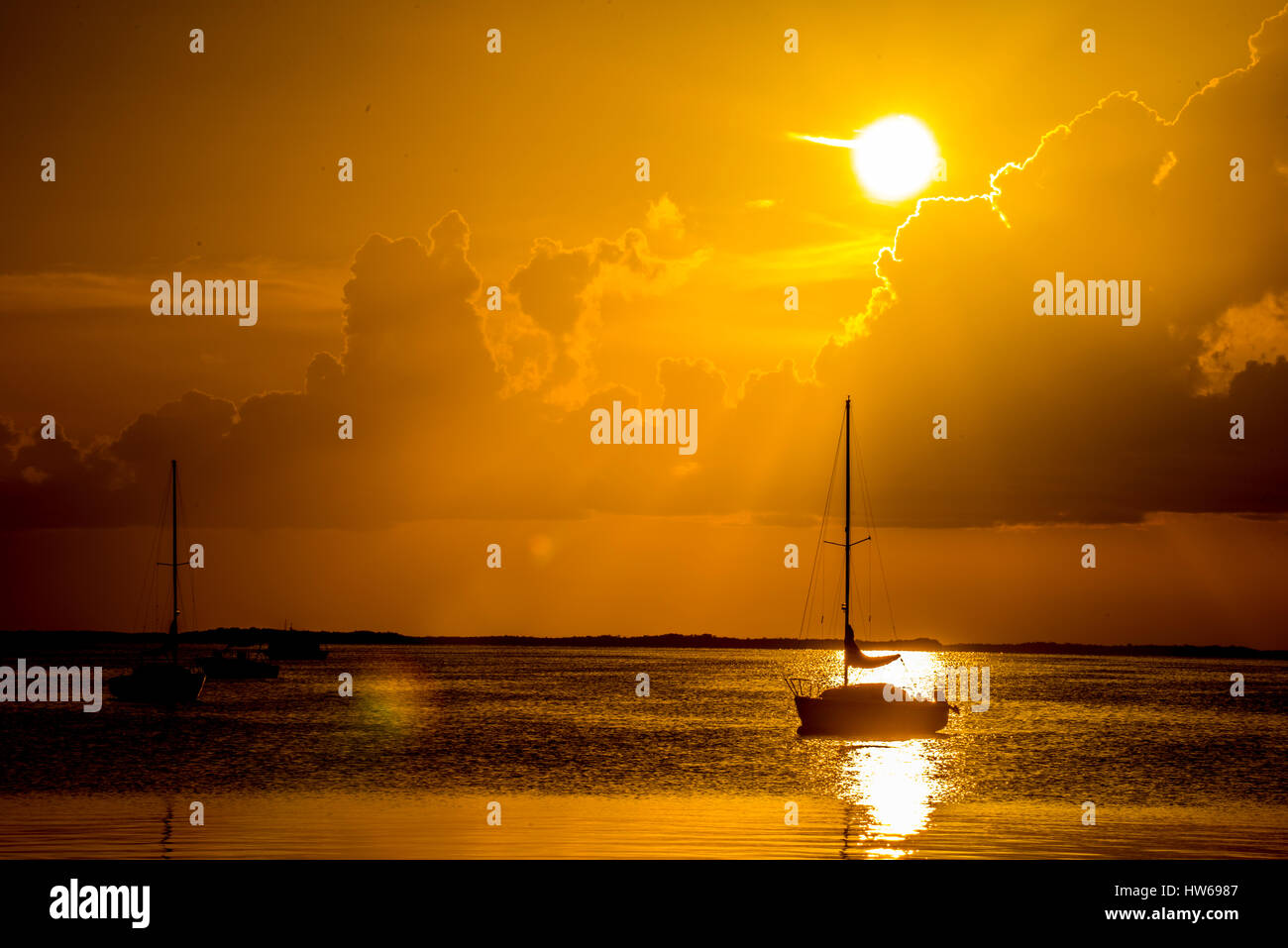 Sailboat anchored in bay hi-res stock photography and images - Alamy