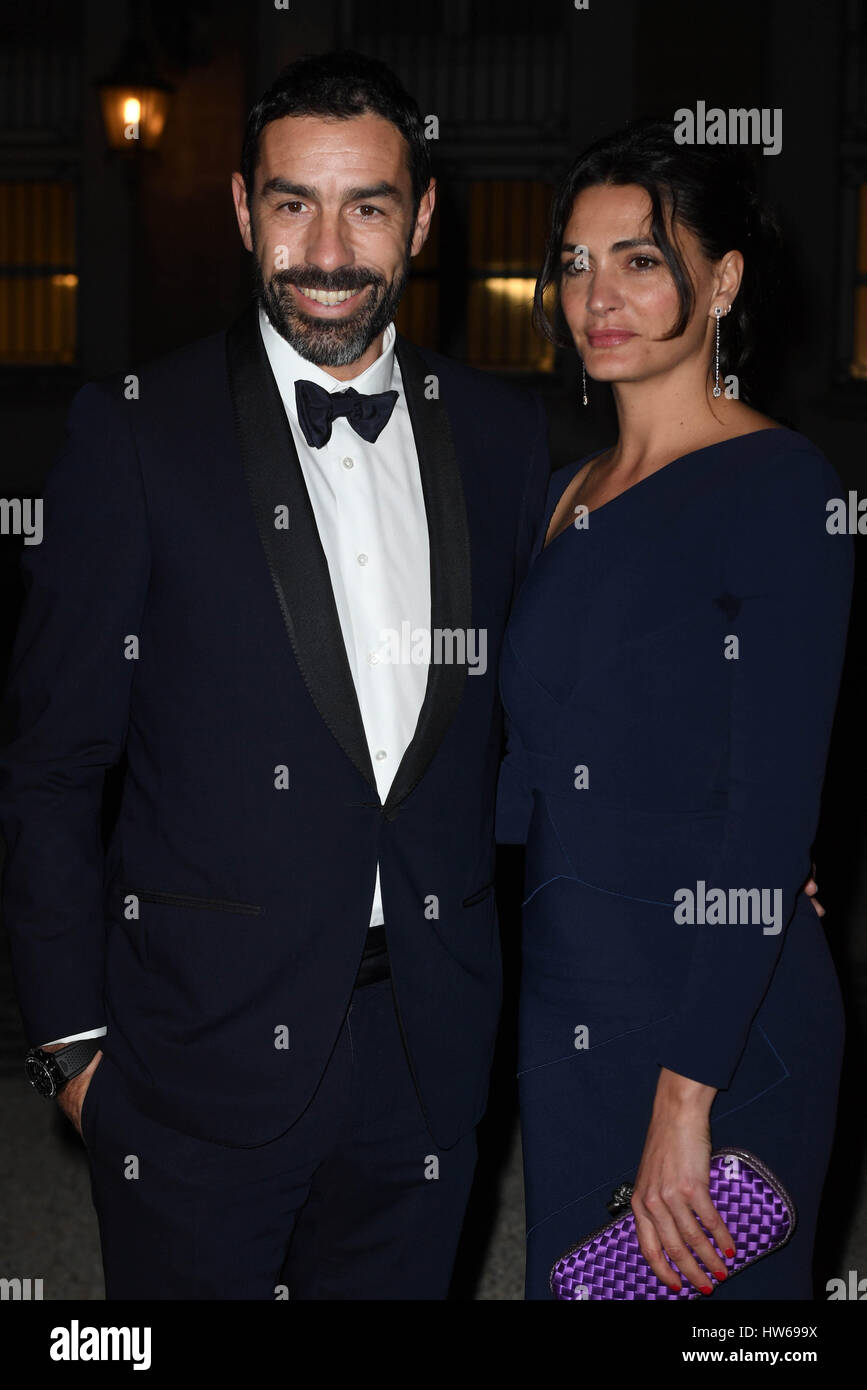 Robert pires and jessica lemarie hi-res stock photography and images ...