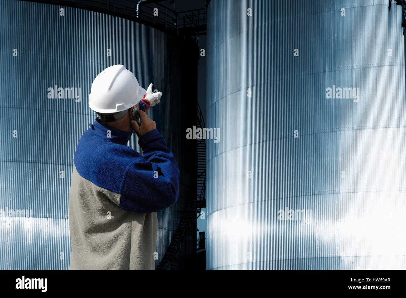 Cell tower engineer hi-res stock photography and images - Alamy