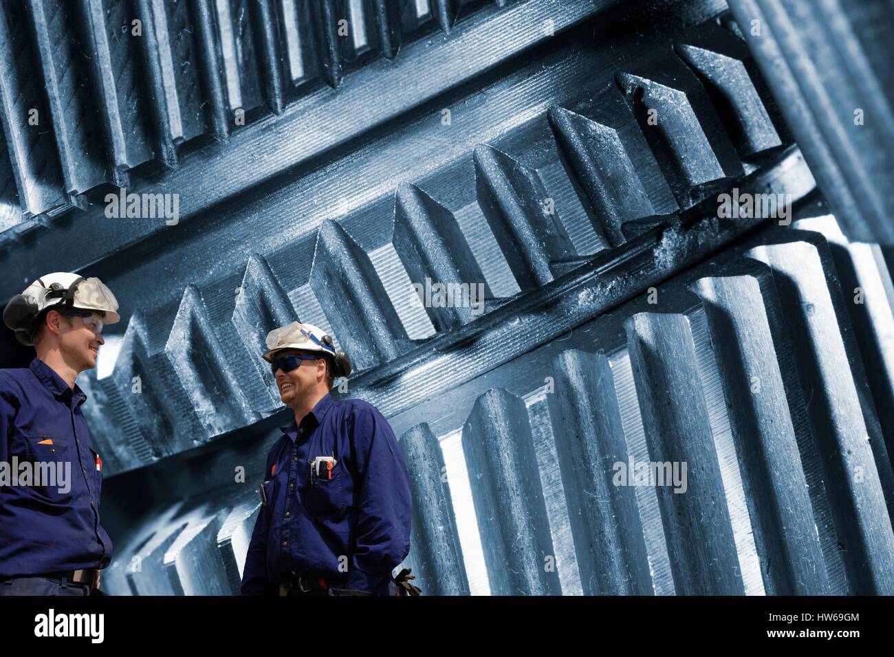 Three cogs hi-res stock photography and images - Alamy