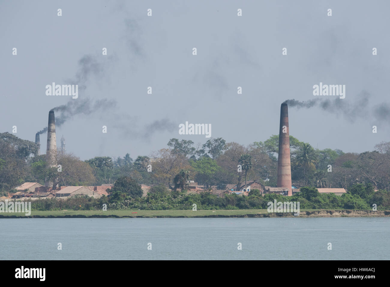 Calcutta india air pollution hi-res stock photography and images - Alamy