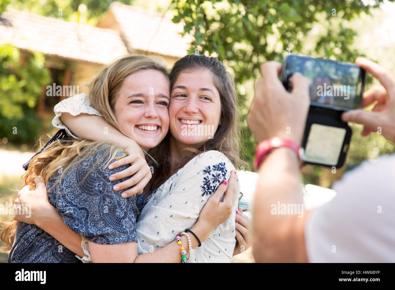 Two young cousins hi-res stock photography and images - Alamy