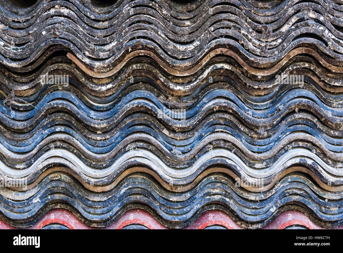 Wavy roof hi-res stock photography and images - Alamy