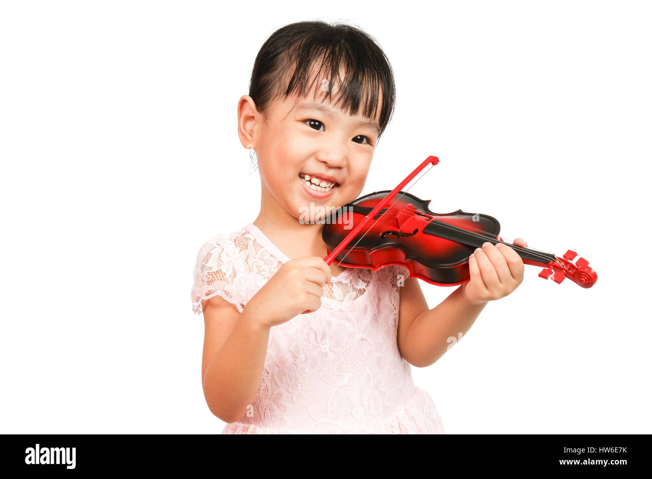 Asian girl child playing violin hi-res stock photography and images - Alamy