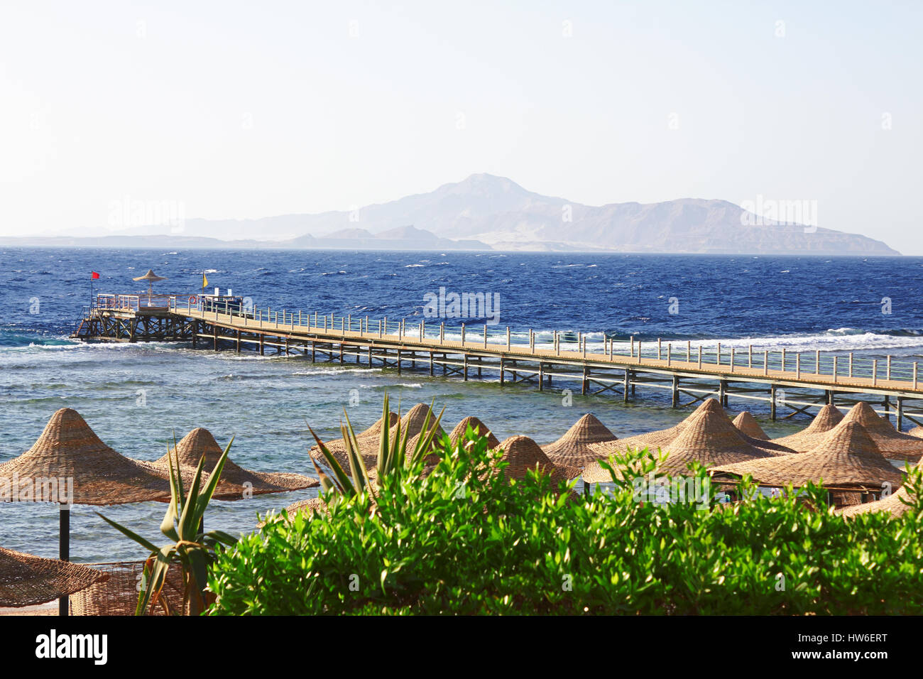 Red sea coast hi-res stock photography and images - Alamy
