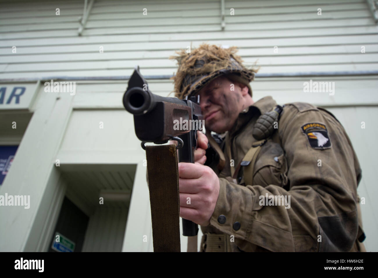 Ww2 Soldier High Resolution Stock Photography and Images - Alamy