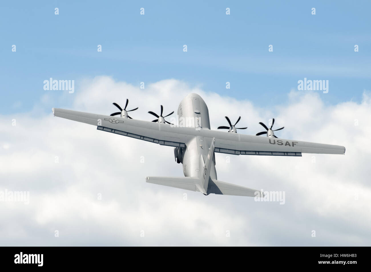 Hercules c 130 transporter aircraft hi-res stock photography and images ...