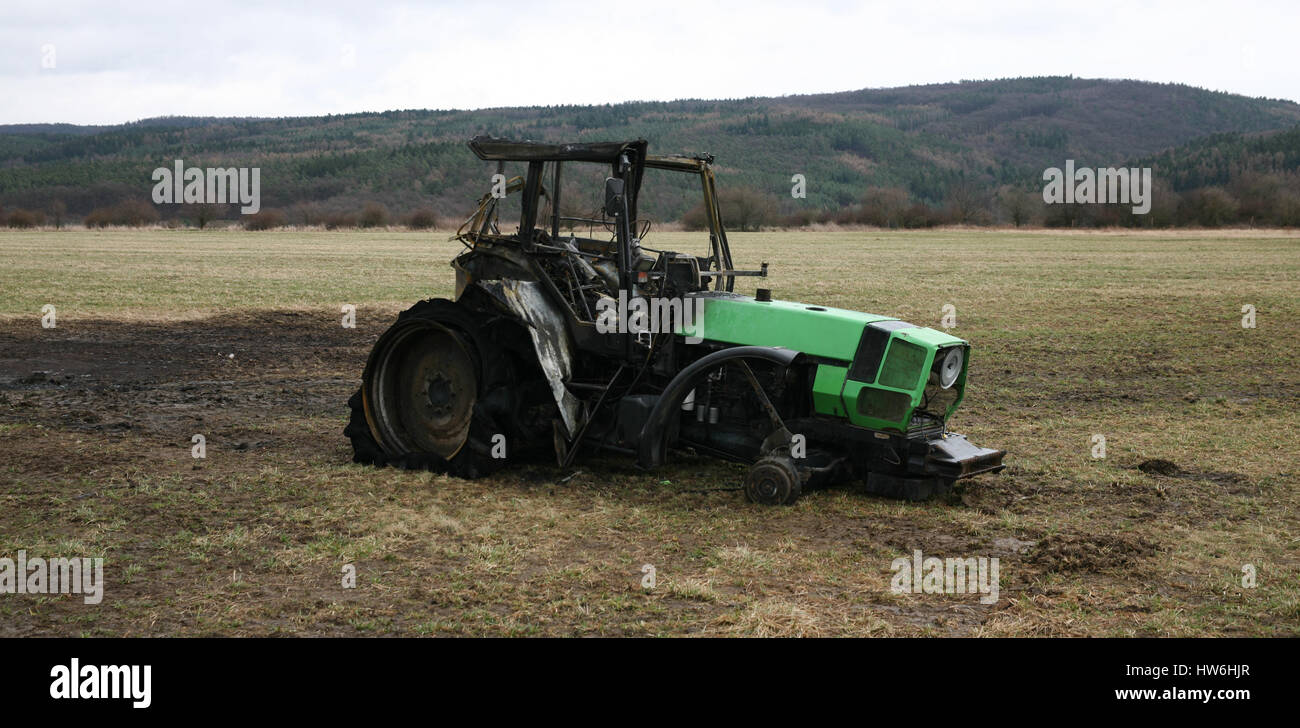 Destroyed annihilated hi-res stock photography and images - Alamy