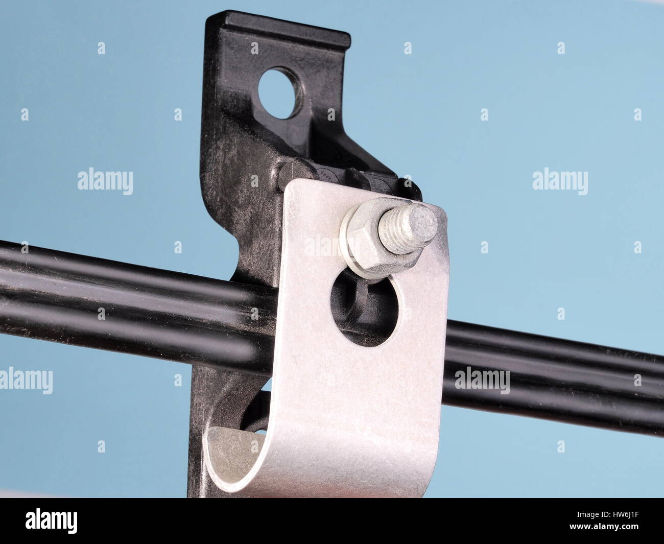 Cable support hi-res stock photography and images - Alamy