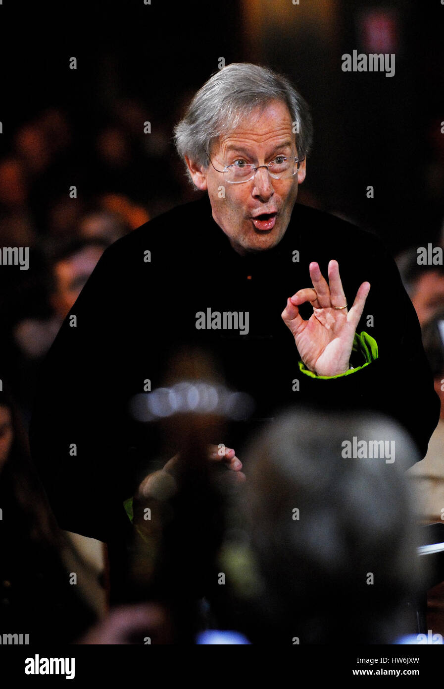 Conductor chicago symphony orchestra hi-res stock photography and ...