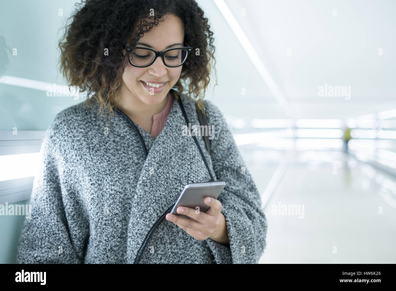 Girl mobile model hi-res stock photography and images - Alamy