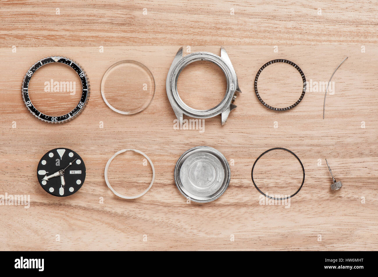 closeup the parts of automatic wristwatch, watch reparing concept Stock ...