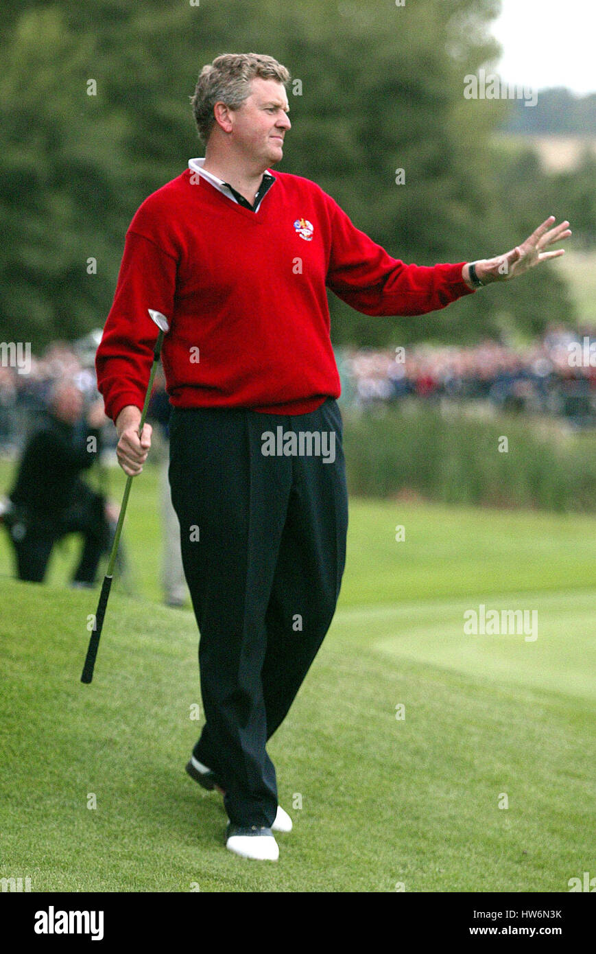 COLIN MONTGOMERIE RYDER CUP 02 18TH GREEN THE BELFRY SUTTON COLDFIELD ...