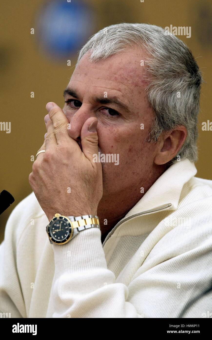 CURTIS STRANGE RYDER CUP 02 USA CAPTAIN 24 September 2002 Stock Photo ...