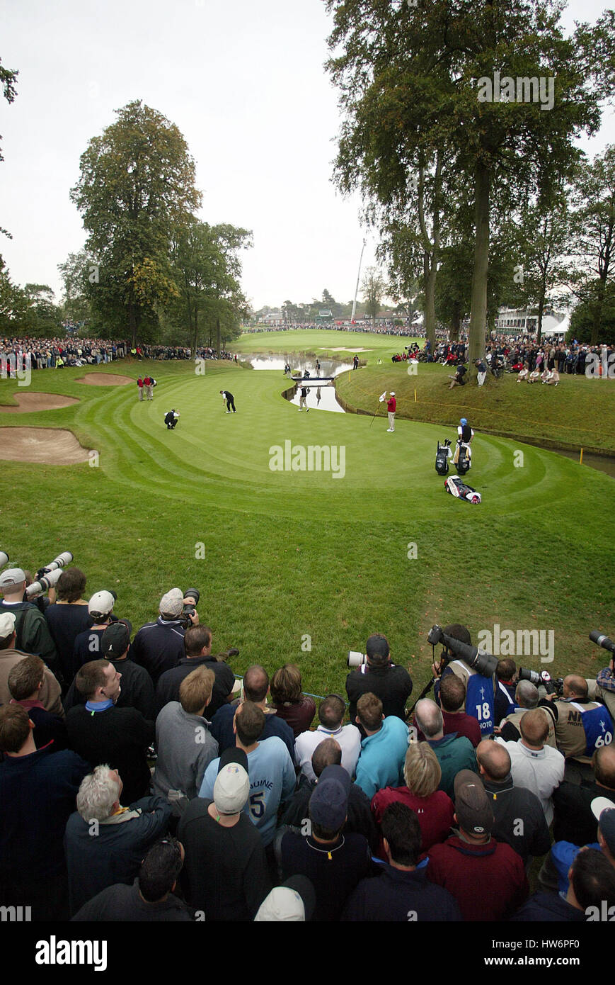 LEE WESTWOOD & SERGIO GARCIA RYDER CUP 02 10TH GREEN THE BELFRY SUTTON ...