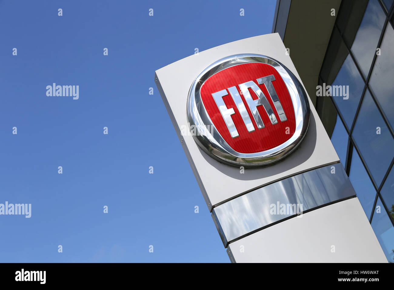 Fiat sign hi-res stock photography and images - Alamy