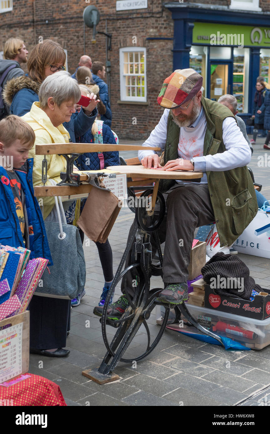 King's Square, York, England, UK. Male street artist (Pedally Steve ...